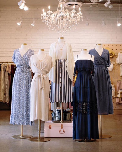 Common Types of Fabrics Used in Clothing: A Complete Guide